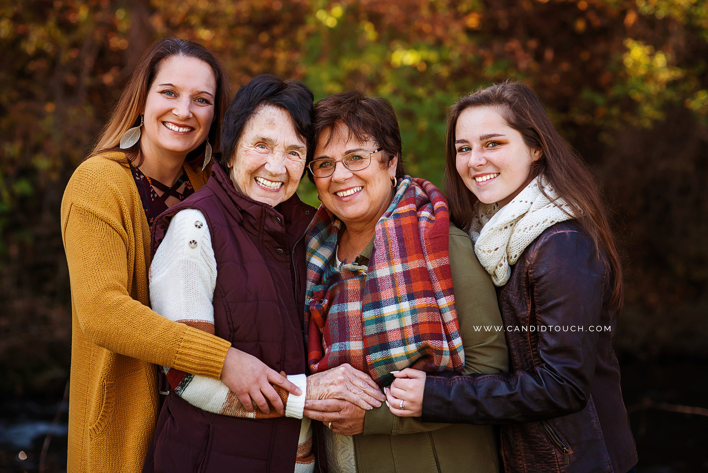 Southwest Wisconsin Family Portrait Photographer - Candid Touch ...