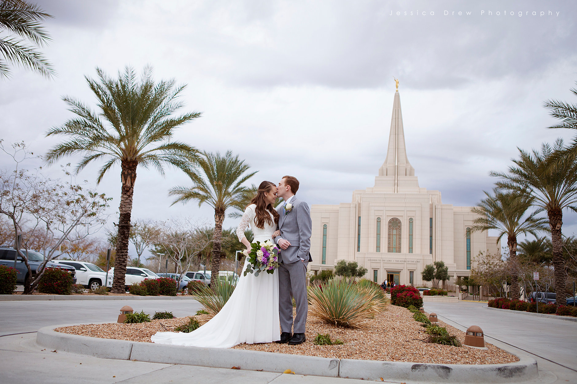 RILEY + HANNAH - GILBERT, AZ TEMPLE - Jessica Drew Photography