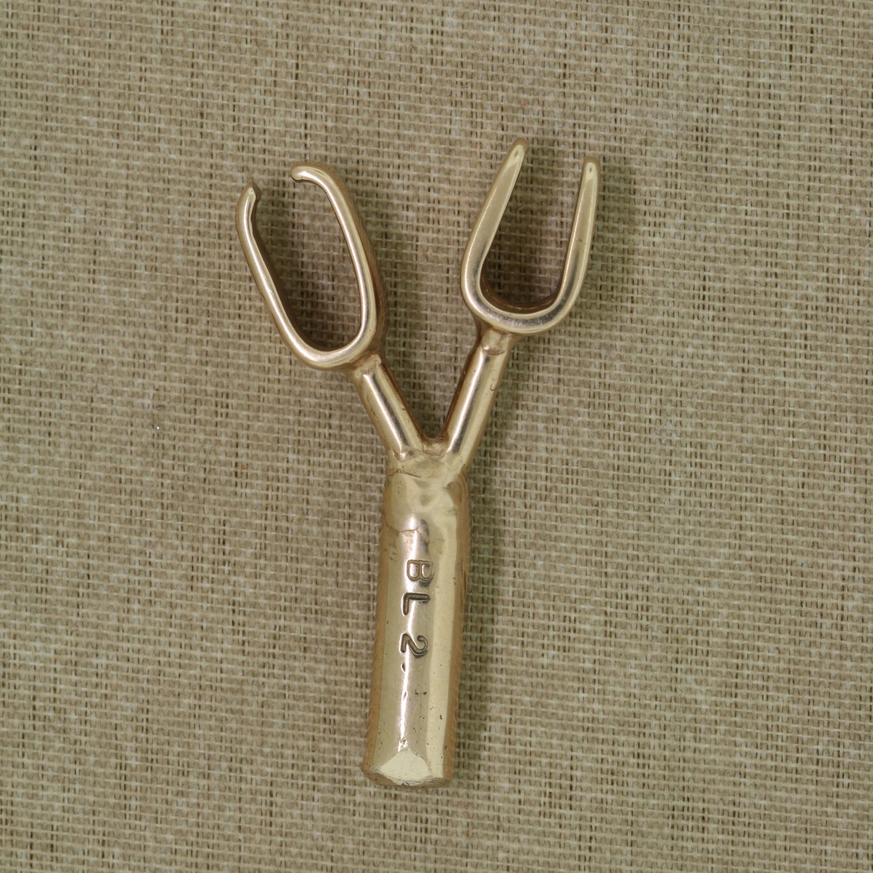 Two Bails Bronze Pattern - DIY Castings