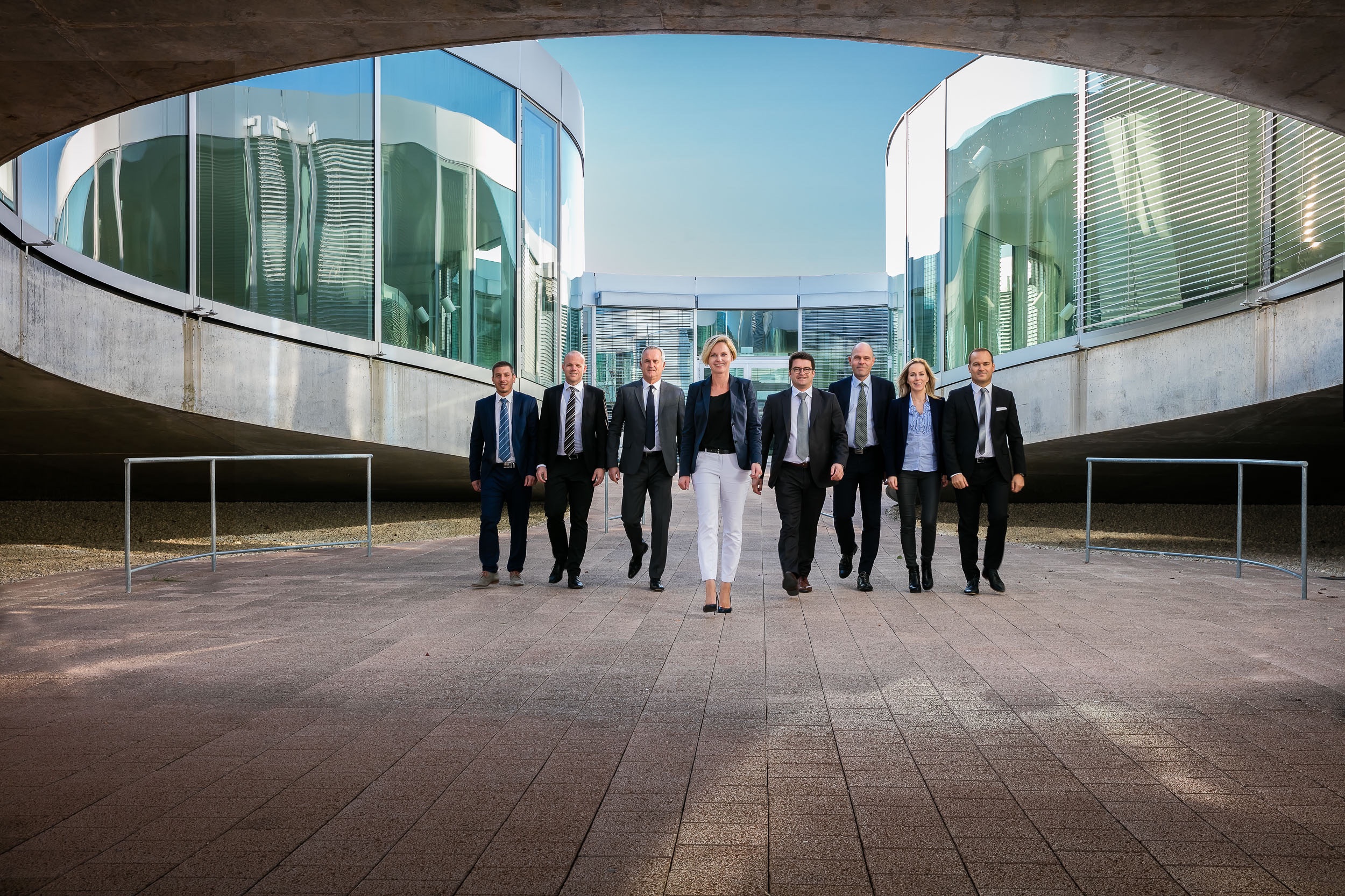 PROFESSIONAL PORTRAITS - Emo Photo