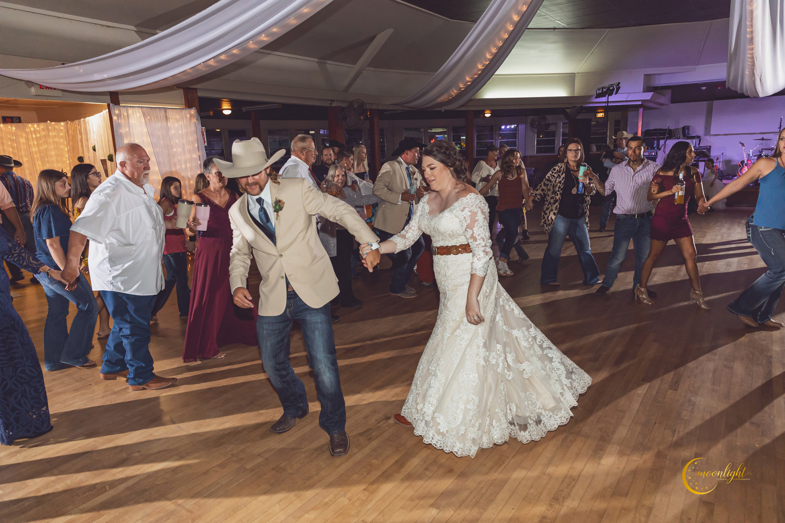 Shiner Texas Wedding - Moonlight Elegant Photography