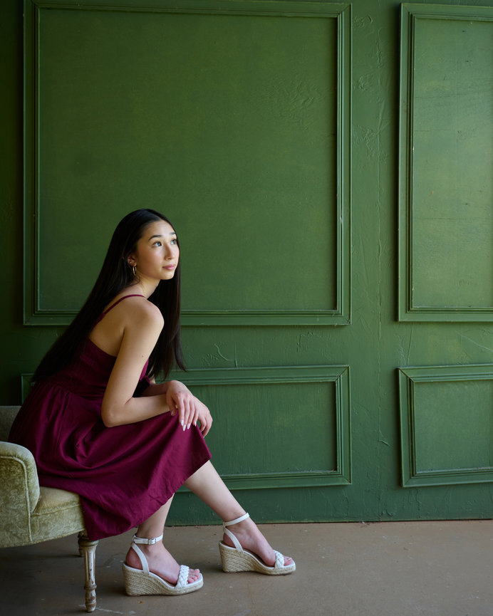 Seniors at Studio - Jennifer Collins