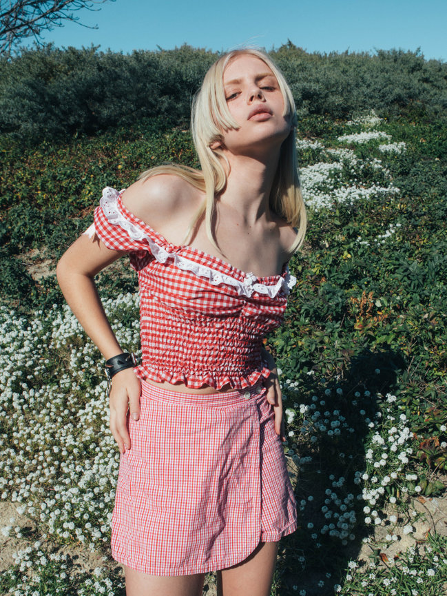 Estelle Rose - Gail Bowman Photography