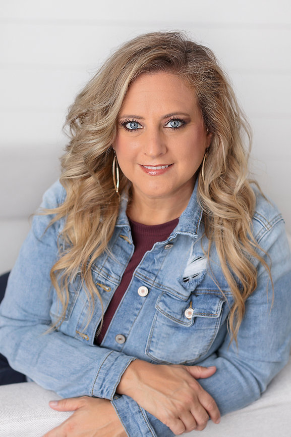 Business Portrait Photography Appleton WI - Leah Islinger Photography