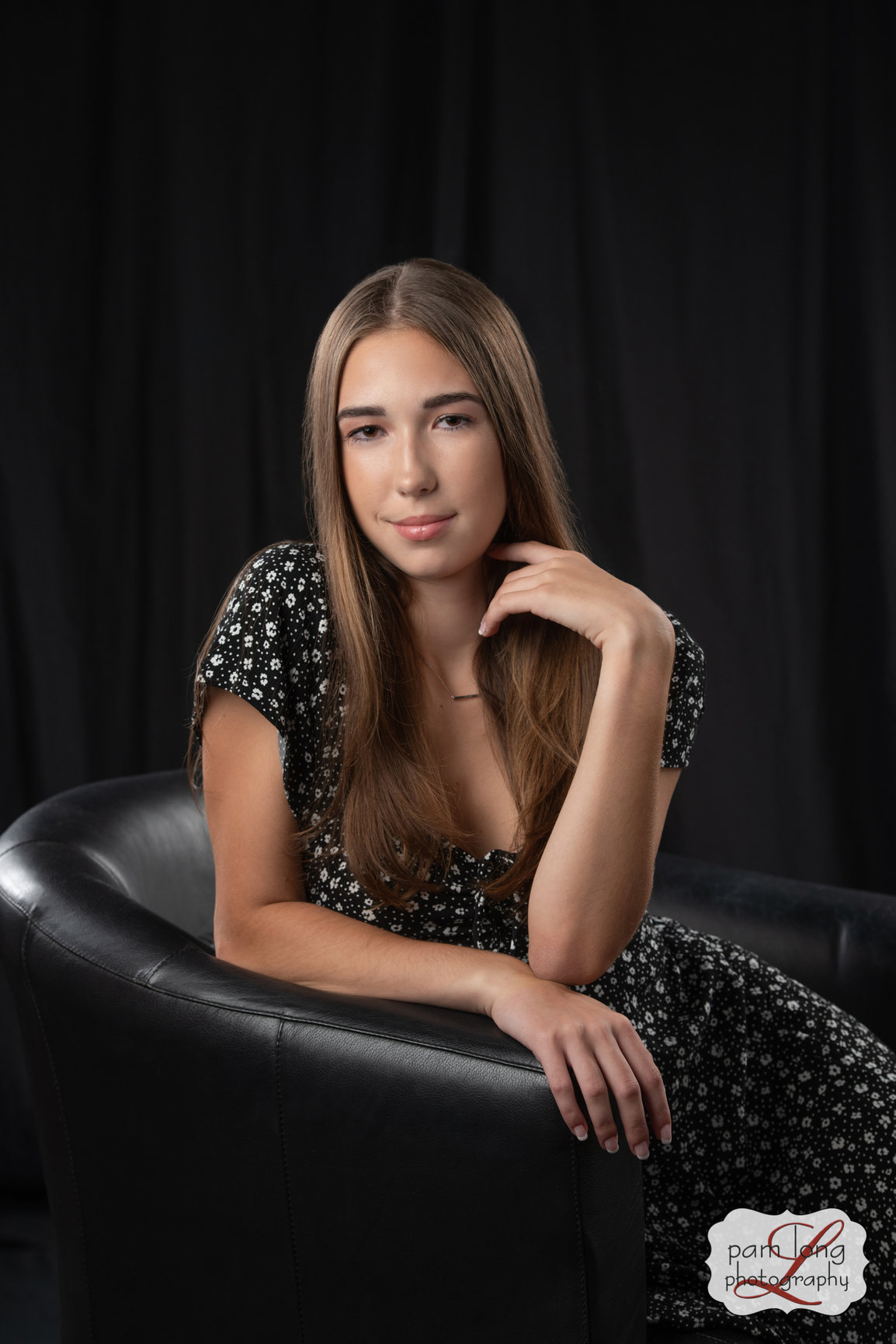 Hailey's Senior Portraits - Pam Long Photography