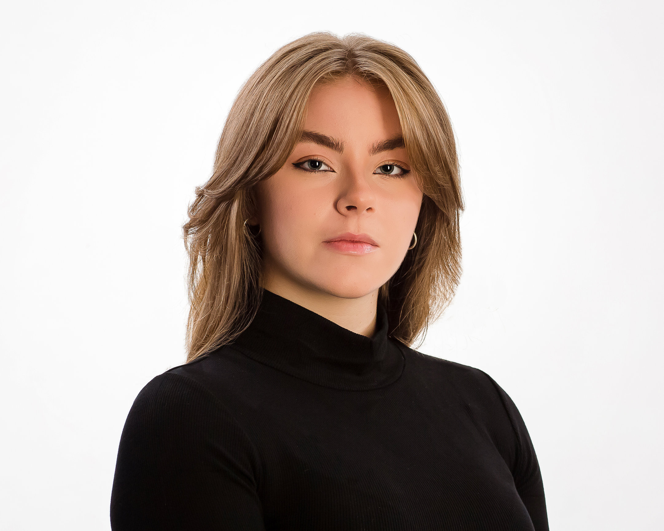 The Dos and Don'ts of Corporate Headshots - Lisa Mongulla Photography