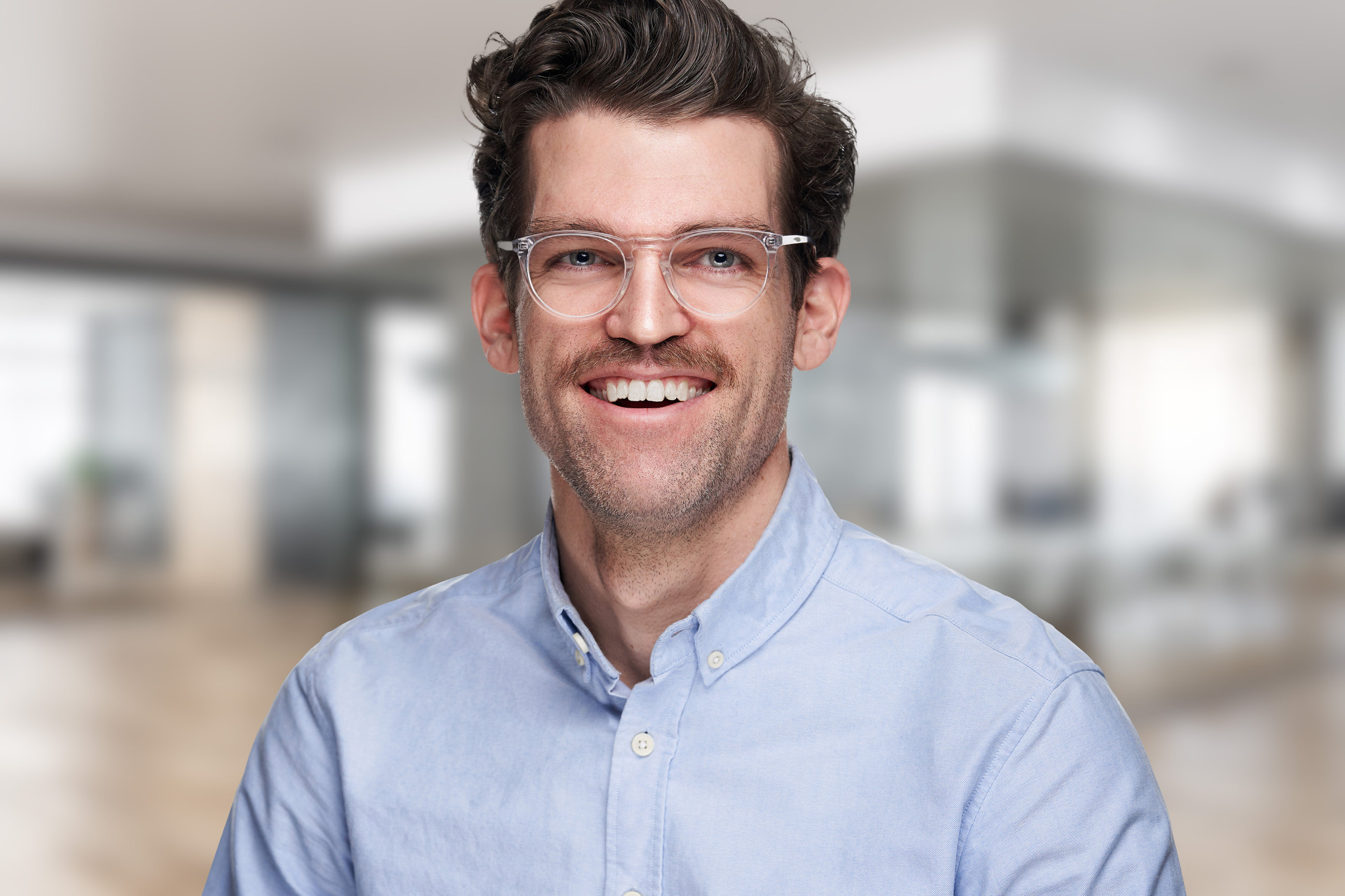 ADVANCED STUDIO HEADSHOTS - Beautiful Portraits by Michael