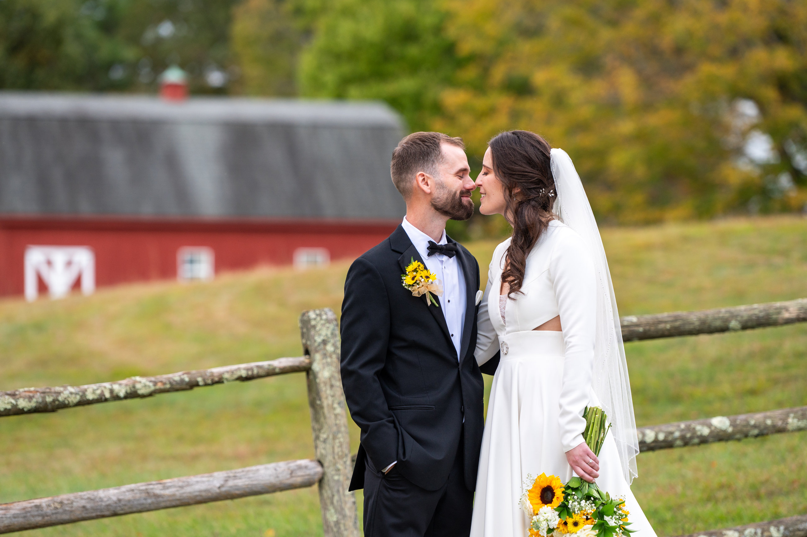 Lydia and Adam's Publick House Historic Inn Wedding - Danielle ...