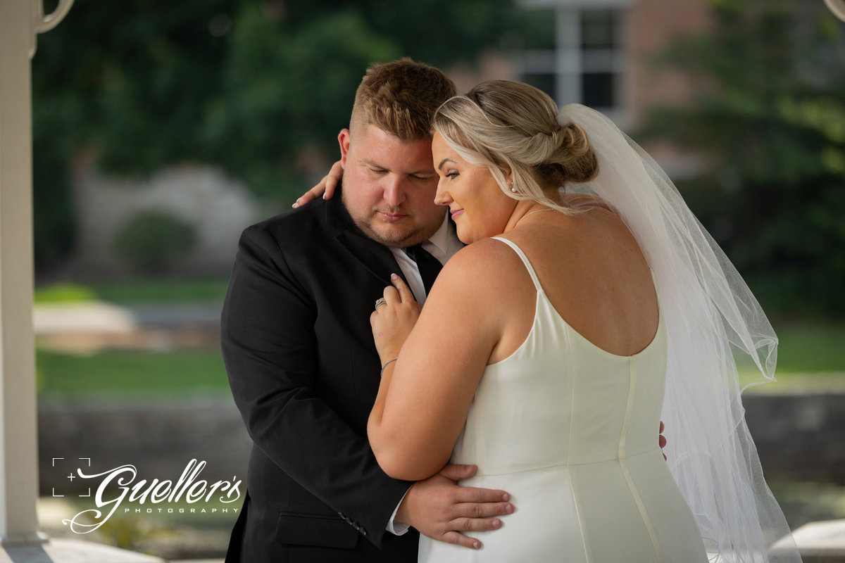 David and Elizabeth's Fabulous Wedding - Ryan Gueller
