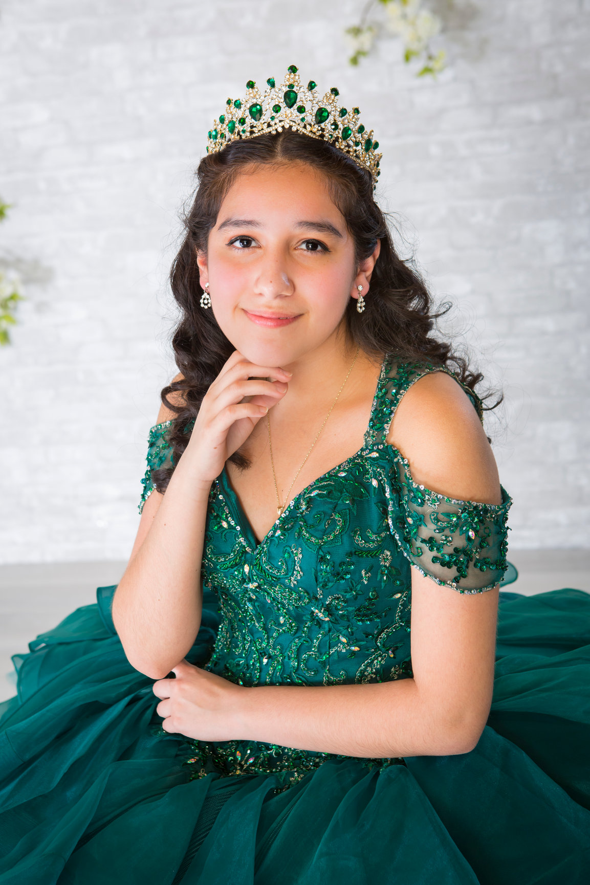 Quinceanera in the studio - Nicole Soper Photography