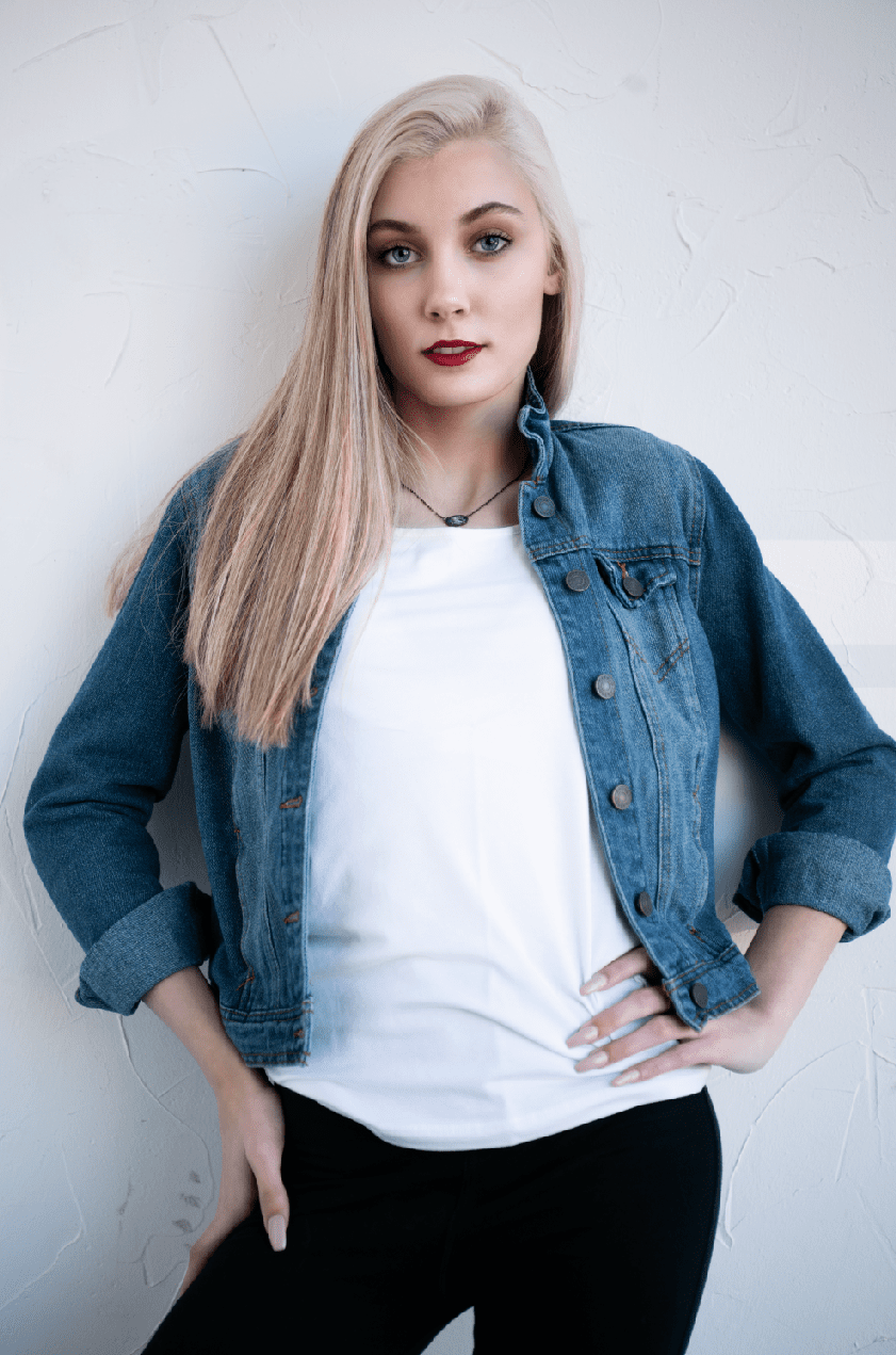 Women - Red Models & Talent