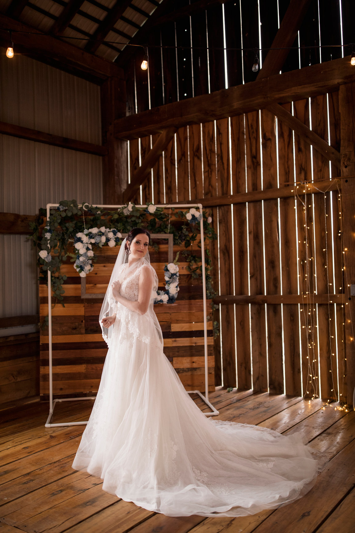 Fall Rustic Wedding at My Wish Wedding Barn New Springfield, Ohio ...