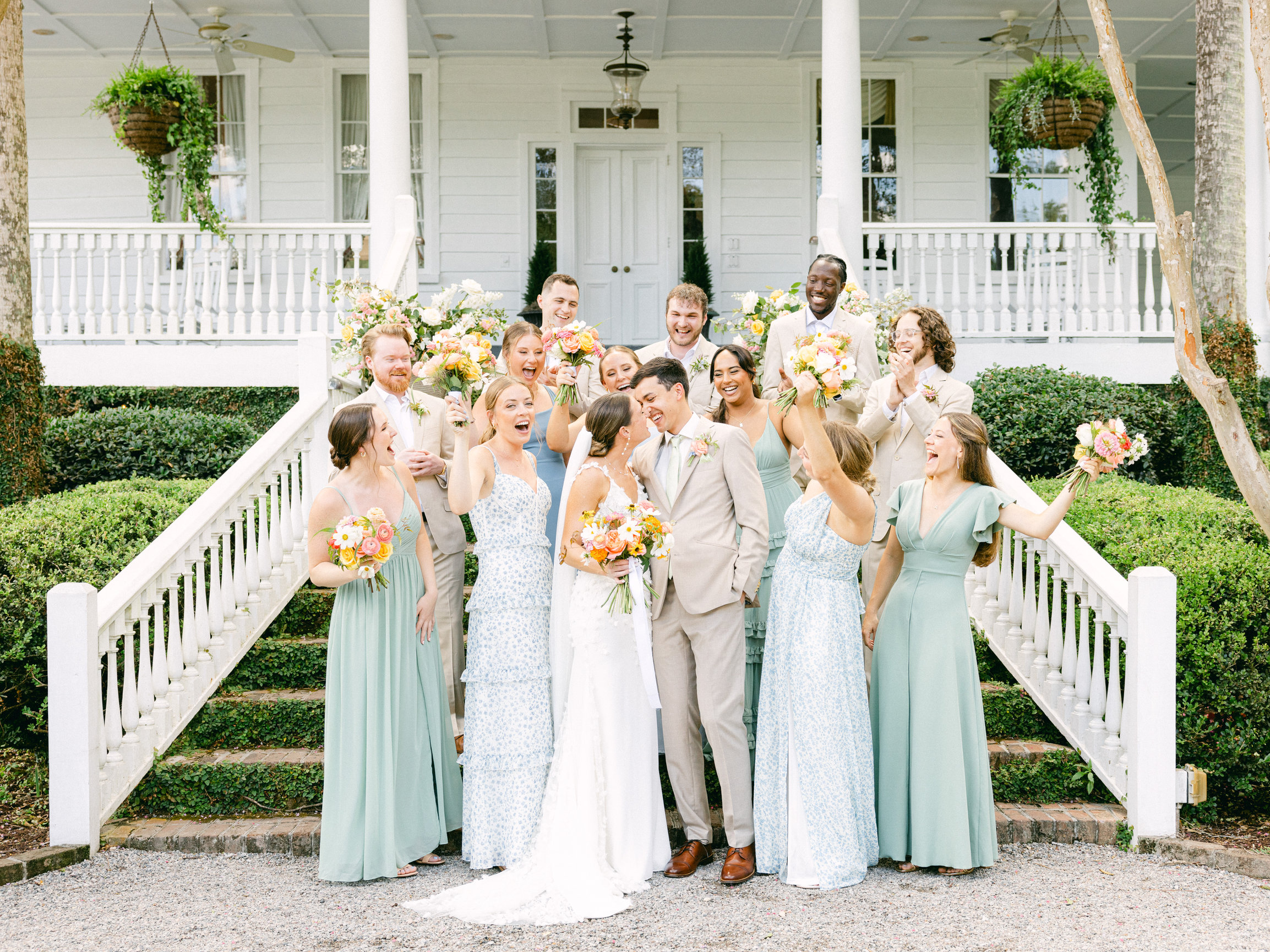 Old Wide Awake Summer Wedding - Ava Moore Photography
