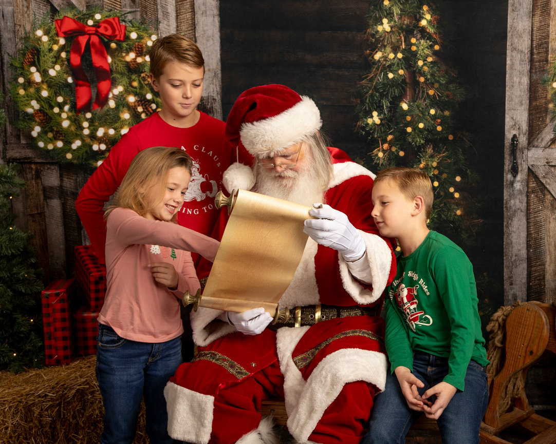 Santa Mini Sessions - Pollock Photography - Serving Wichita, Andover ...