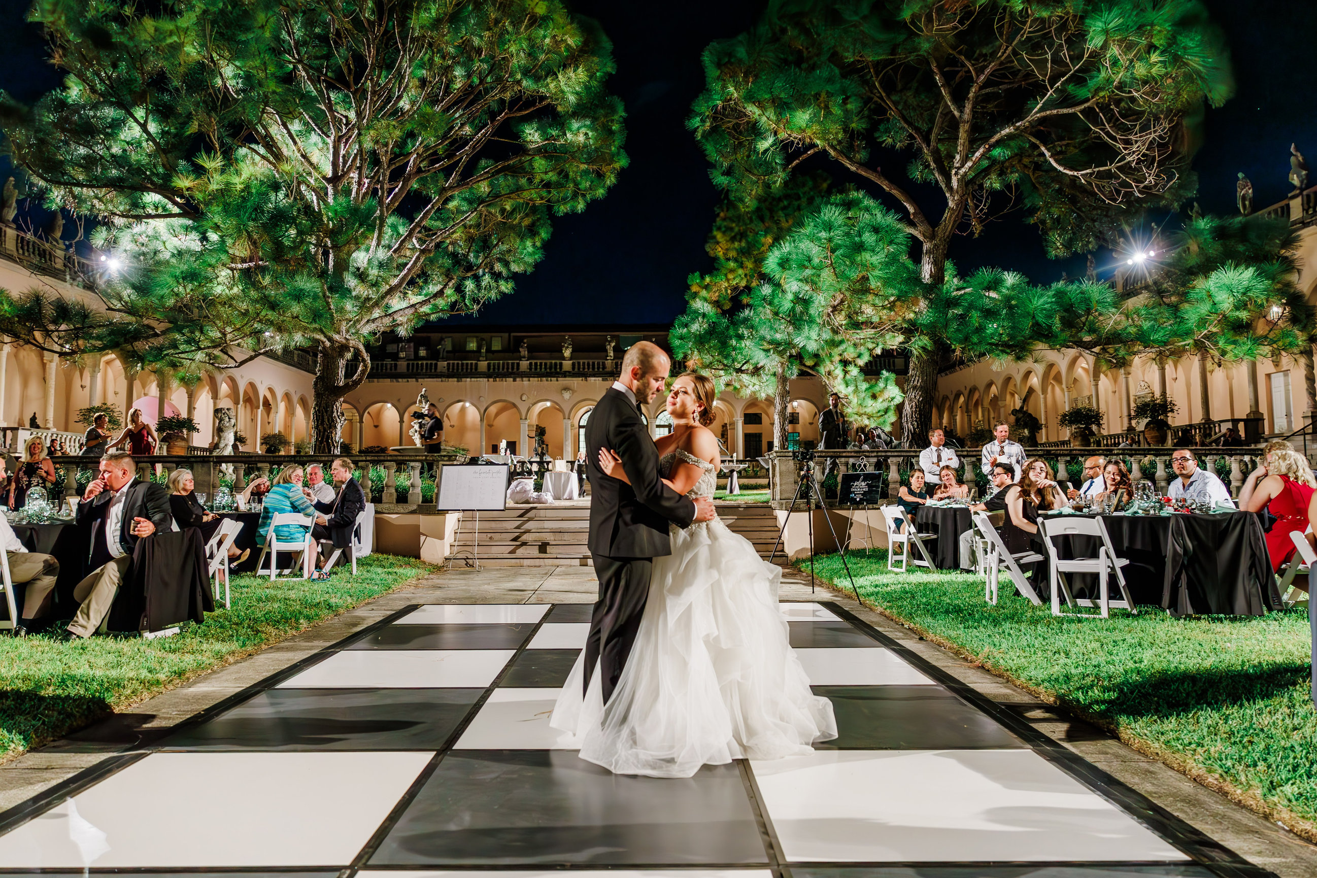 Classic &; Elegant Wedding at The Ringling Museum