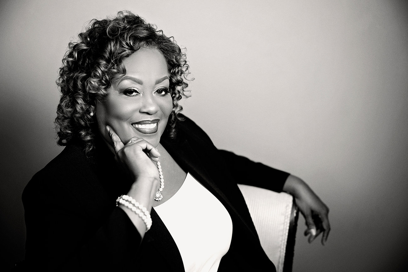 A Basic Guide to a Great Headshot Photo Session - Misty Westebbe ...