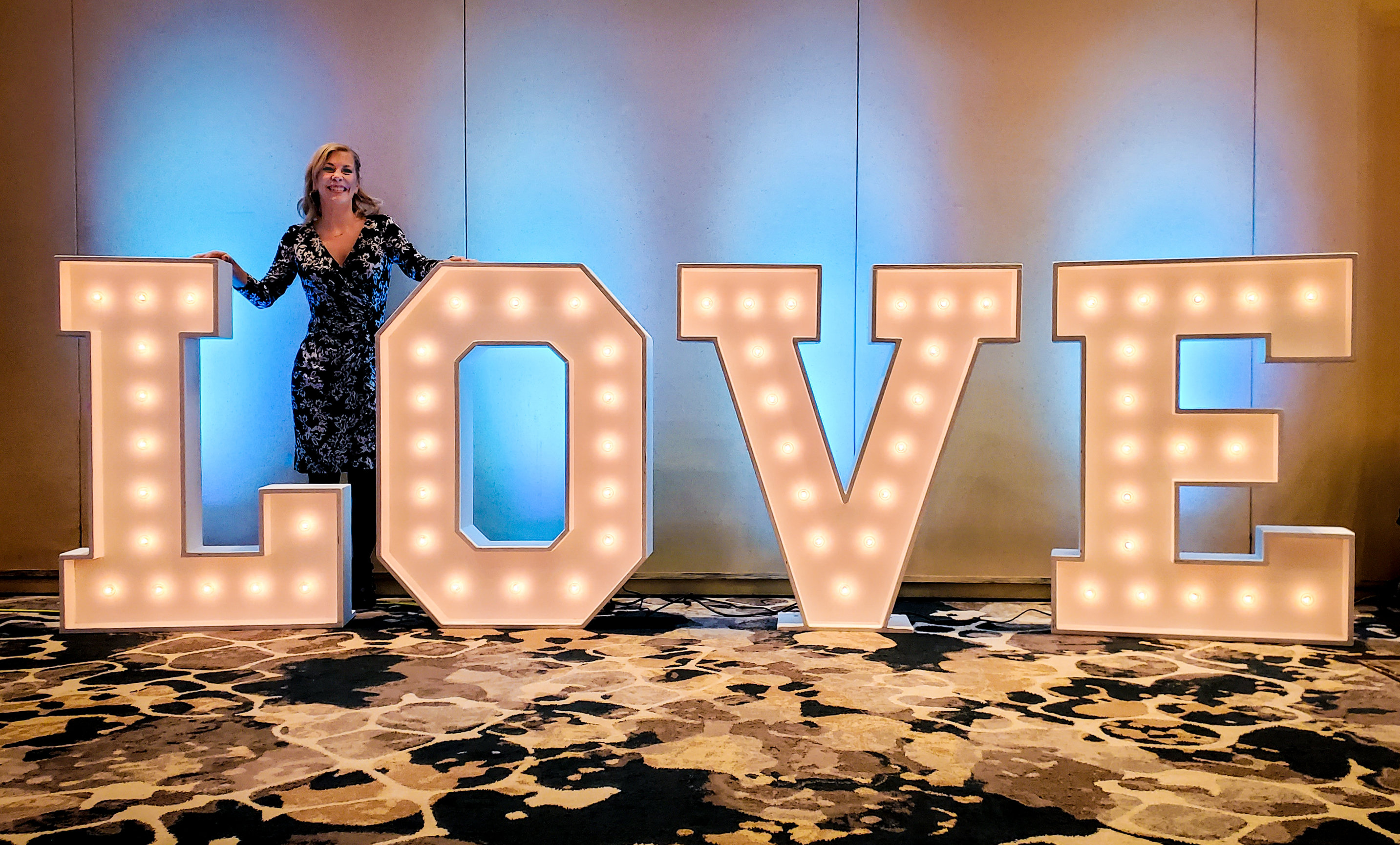 MARQUEE LETTERS - Signature Photo Booth Rentals Cincinnati - Dayton ...