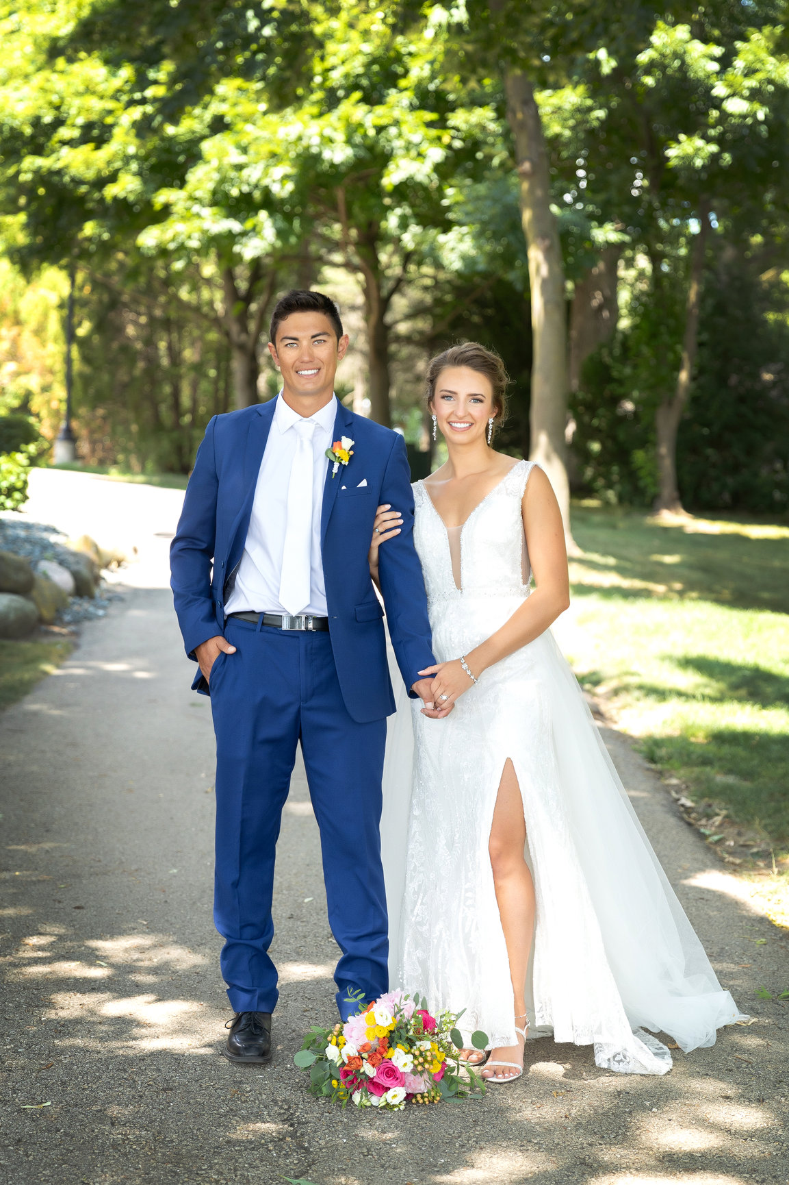 WEDDINGS - Moments to Memories Photography