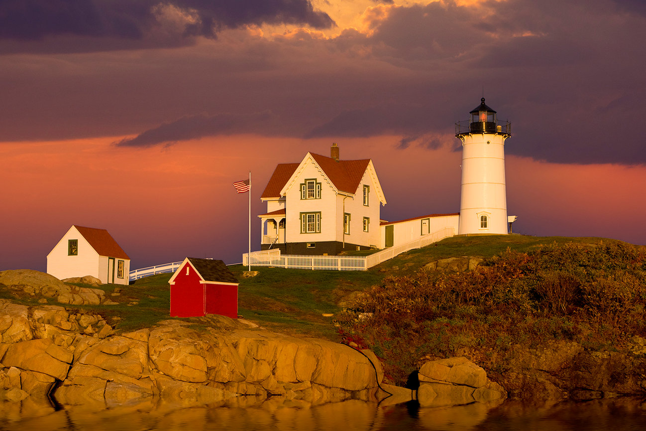 New England's Historic Lighthouses - Jim Zuckerman photography & photo ...