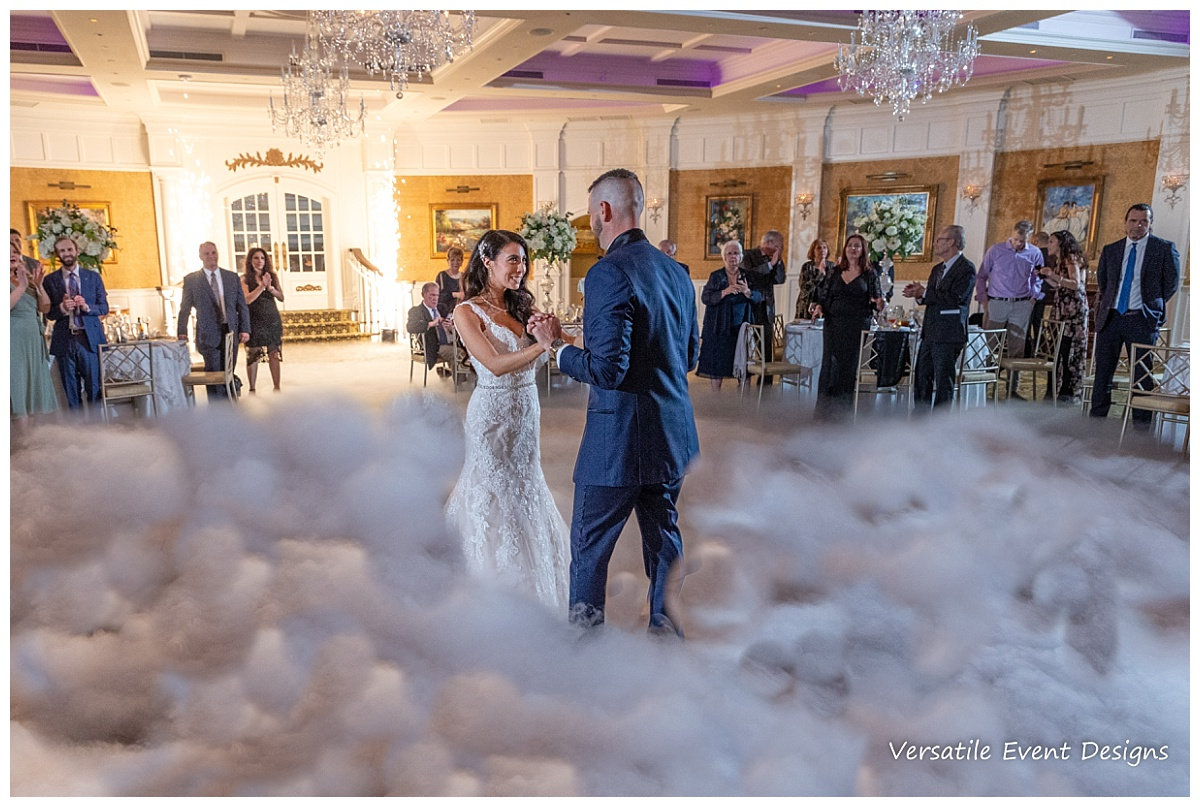 Wow Your Guests With Wedding Reception Special Effects