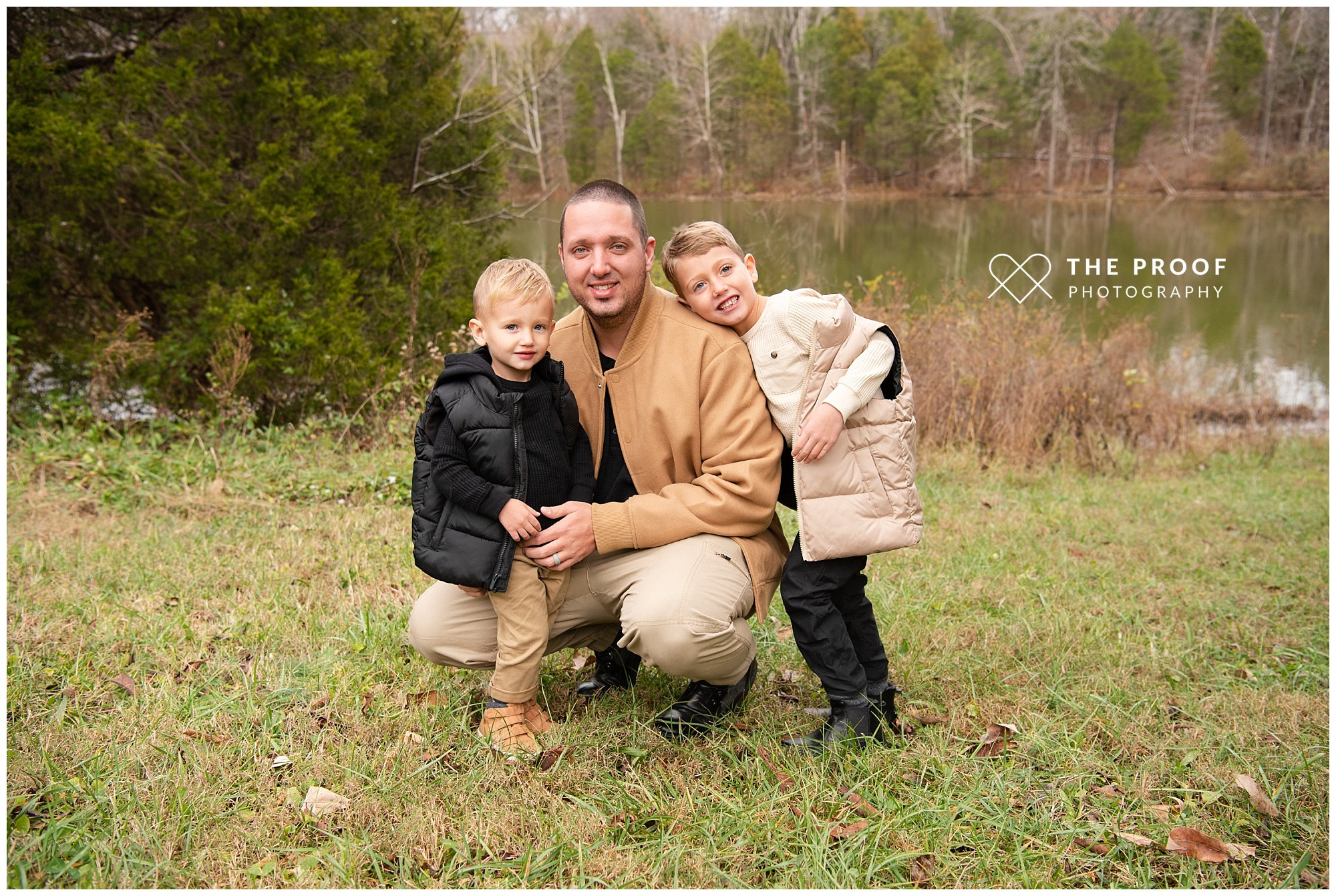Neutral and Natural Family Photo Session - The Proof Photography