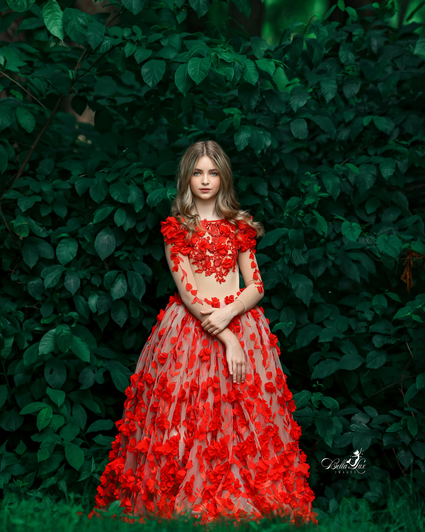 COUTURE/FINE ART/CONCEPTUAL - Bella Lux Images
