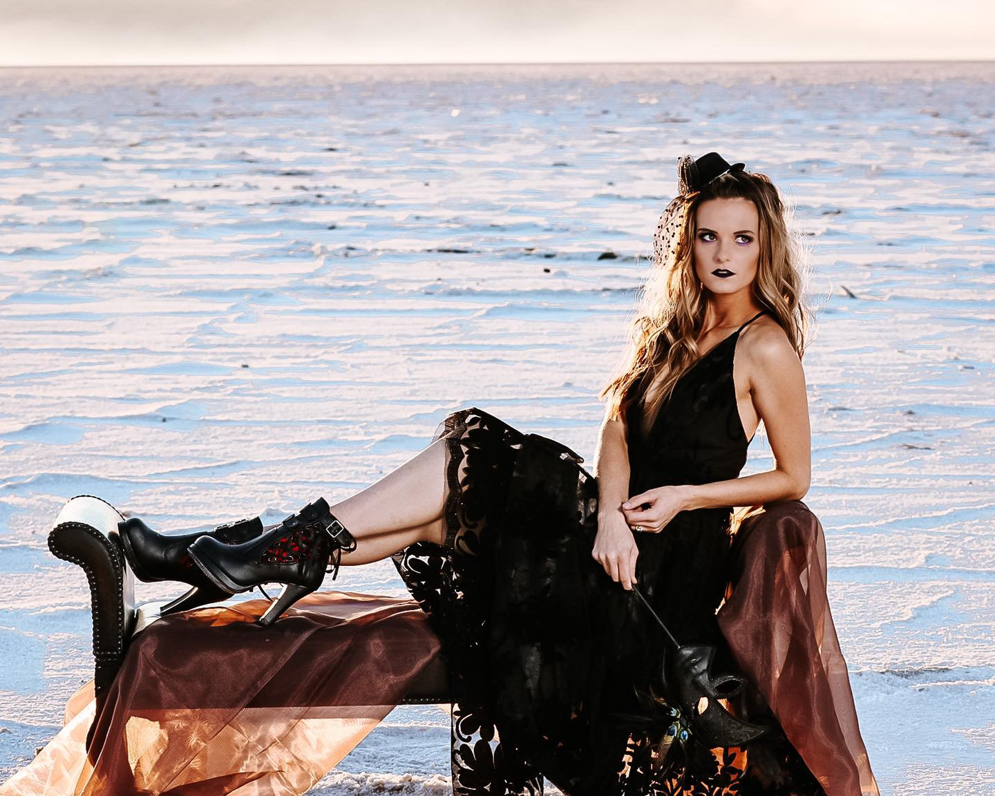 The Magic of ‘Golden Hour’ for Portrait Sessions - Runamuk Photography