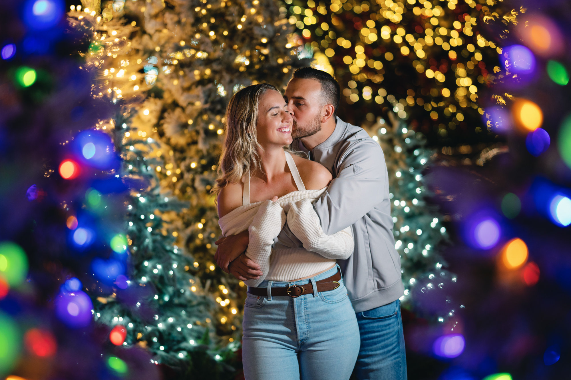 Kristin & Ryan's Historic Downtown Winter Garden Holiday Christmas Portraits in Orlando, Florida ...