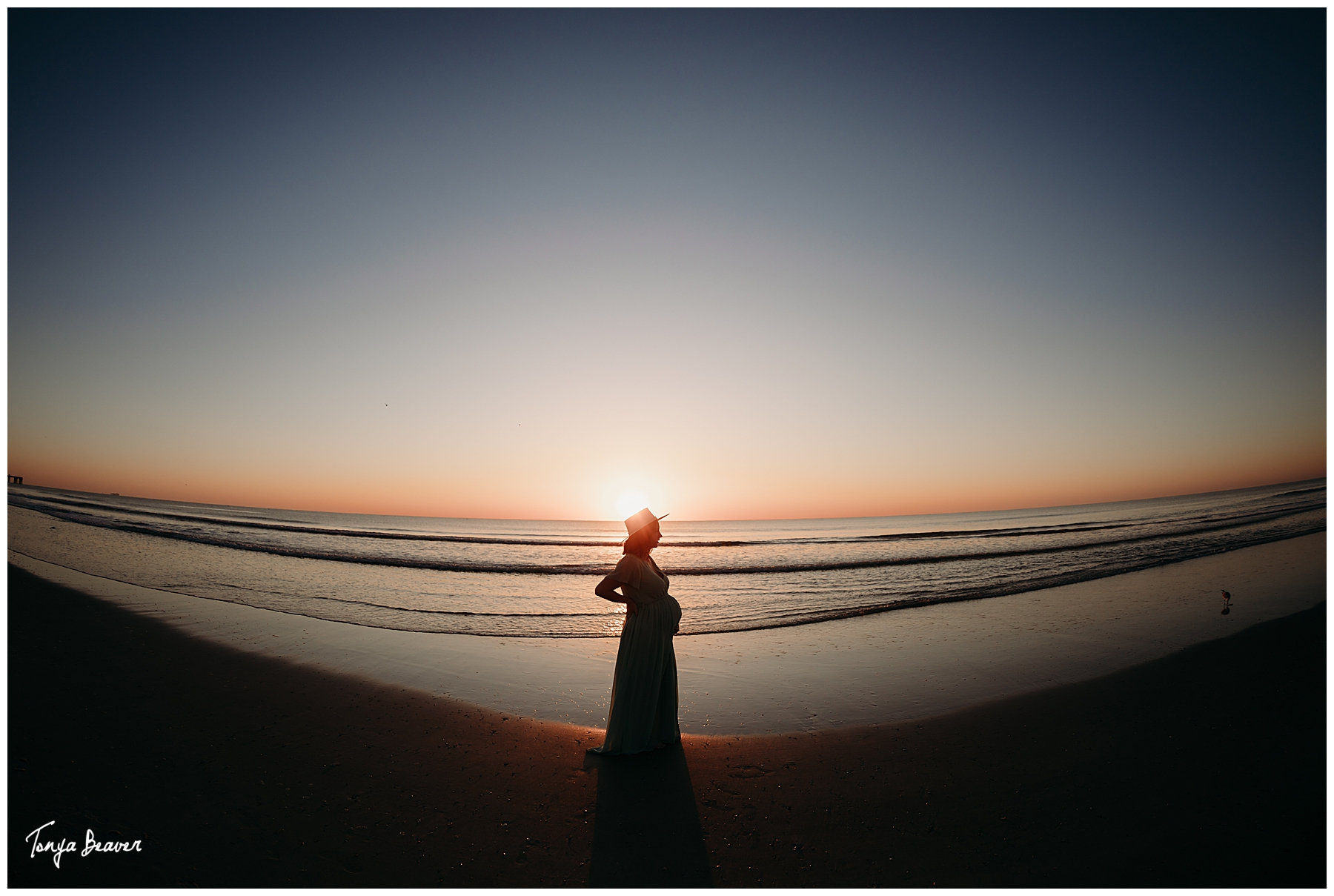 JACKSONVILLE BEACH MATERNITY PHOTOGRAPHER - Tonya Beaver Photography