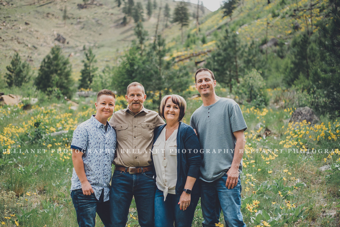 Yeates Family - Shoup, Idaho - Idaho Family Photographer