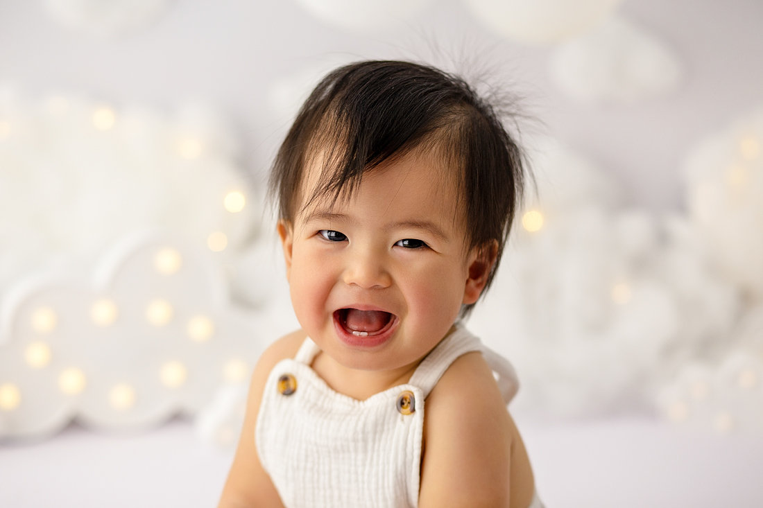 Premium Cake Smash Photography by Chris | Point Cook
